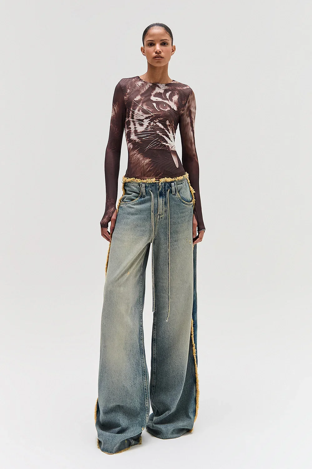 BLUSA TULE MANGA LONGA ESTAMPA TIGRE | SVEN